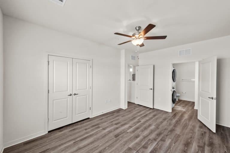 Apartment Photo Gallery | Tyler, TX | Wayfare Cumberland Park
